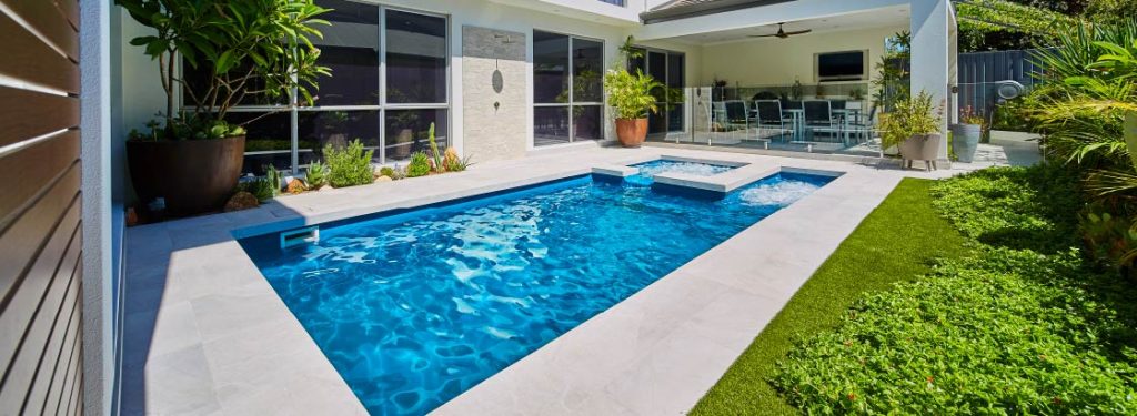 How To Select The Right Swimming Pool For Different Climates - Barrier ...
